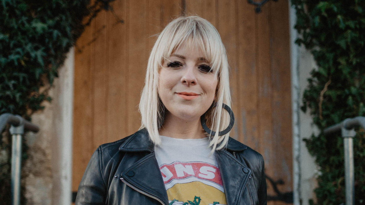 Heart Behind the Art: an interview with Cath Woolridge - Evangelical ...